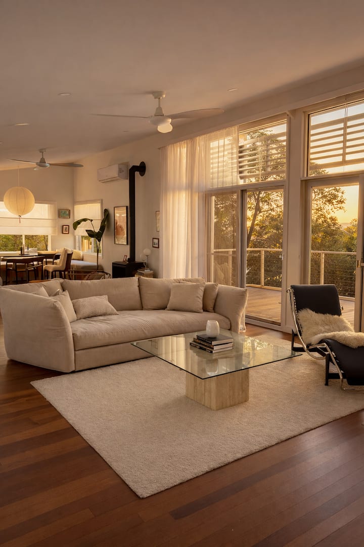 Gold Coast Island Waterfront Suite · - South Stradbroke Island