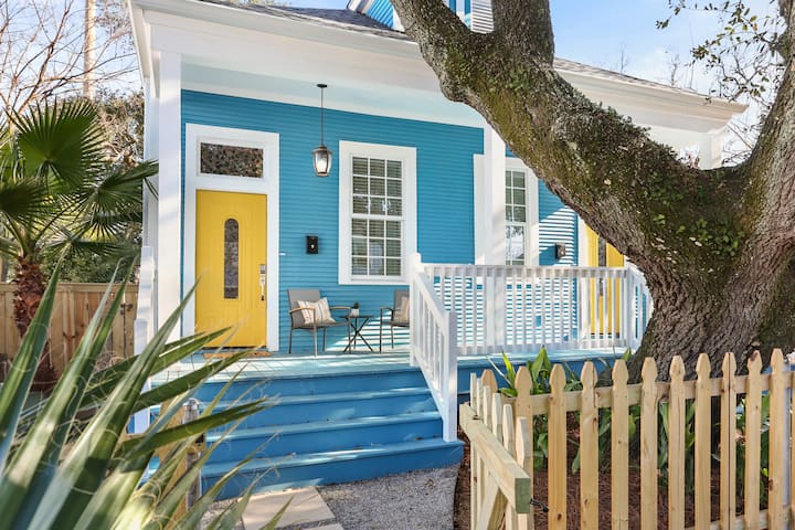 Adorable 2 Bedroom Mid-city, Walk To Endymion! - Metairie, LA