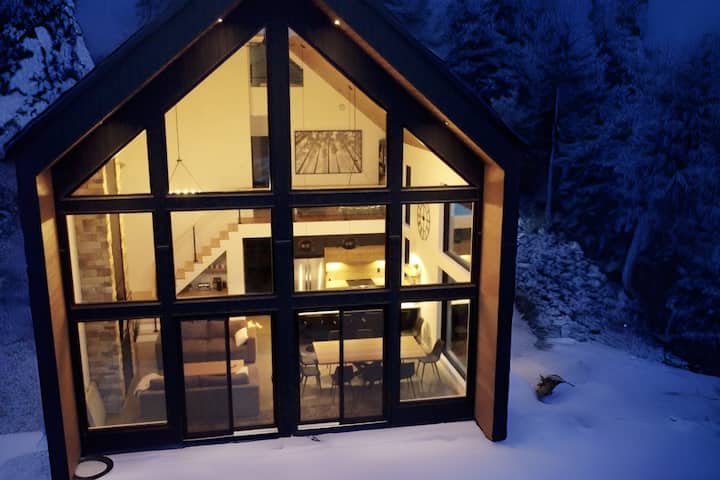 Allégresse | Passion Chalets | Bord De L'eau - Spa - Shawinigan