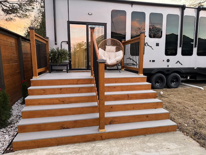 Backyard Retreat With Modern Trailer - メンフィス, TN