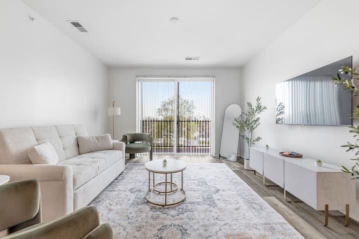 Modern 1br Apt Near Downtown Indy | Lucas Oil/ims - Indianápolis, IN