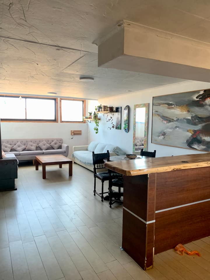 Amplia, Luminosa Casa A Cuadras De Playa Pichilemu - Pichilemu