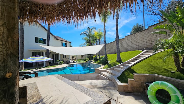 Sip, Dip, Enjoy The Town - Temecula, CA