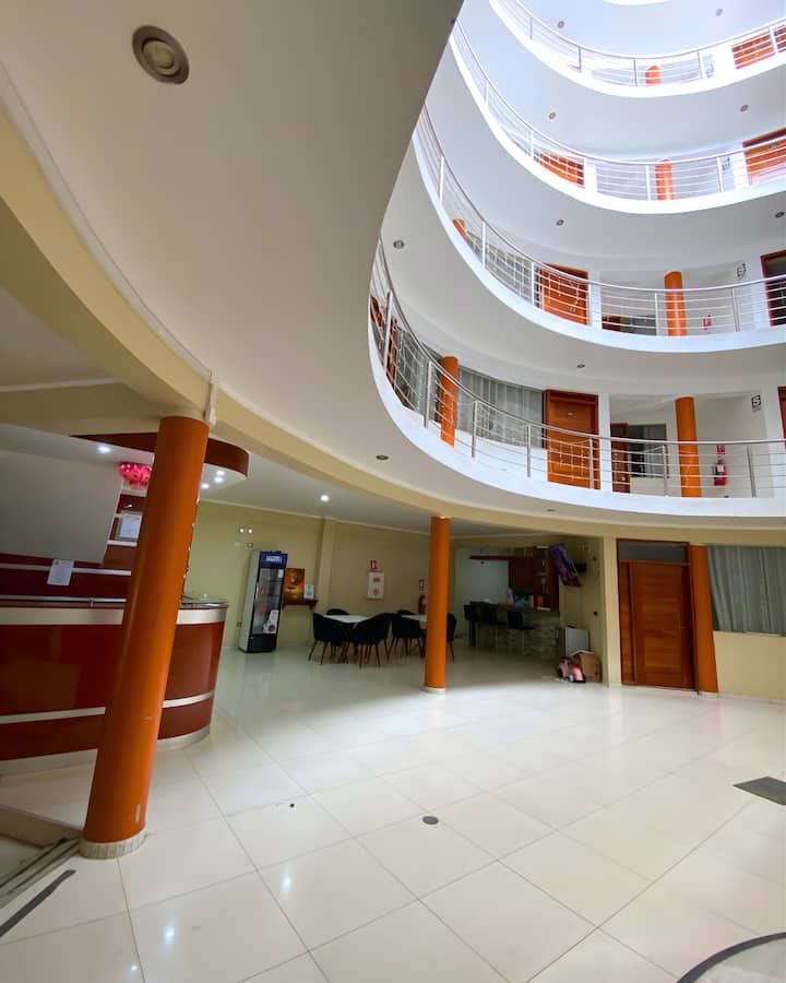 Hotel Leal 3 Estrellas - Ayacucho