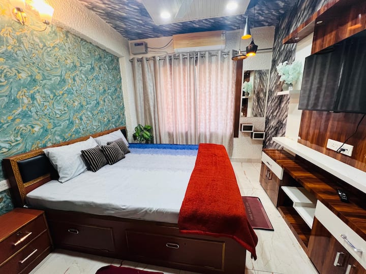 S. 1bhk Couple/family At Puri | 800 M Sea Beach - Puri