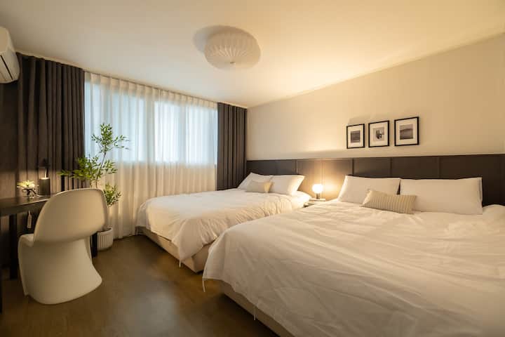 <오픈특가>홍대입구#무료주차#2r2b#마포#명동#서울역#동대문 - Seoul