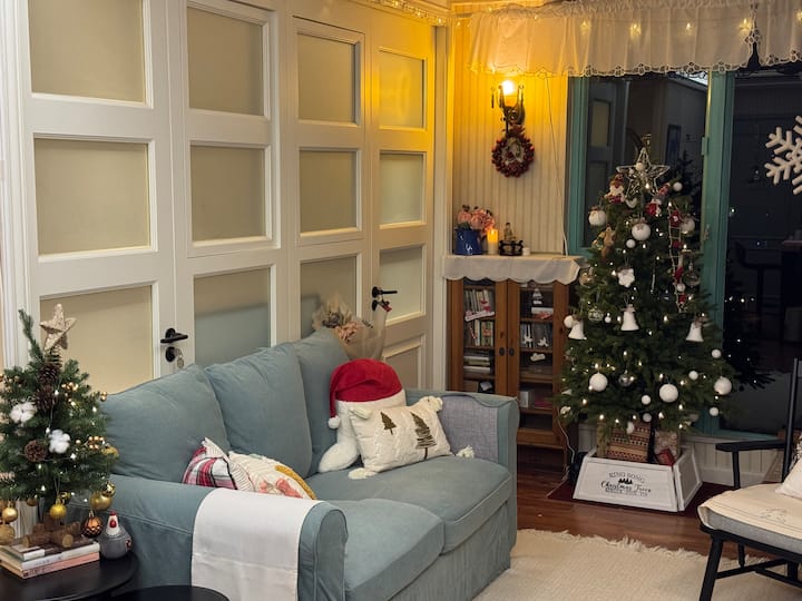 香港愉景湾能看到海边日出的温馨公寓 - Discovery Bay