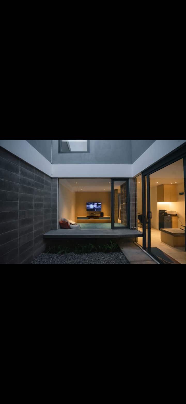 Casa D Capella Is A Homey And Minimalist House - Bandung