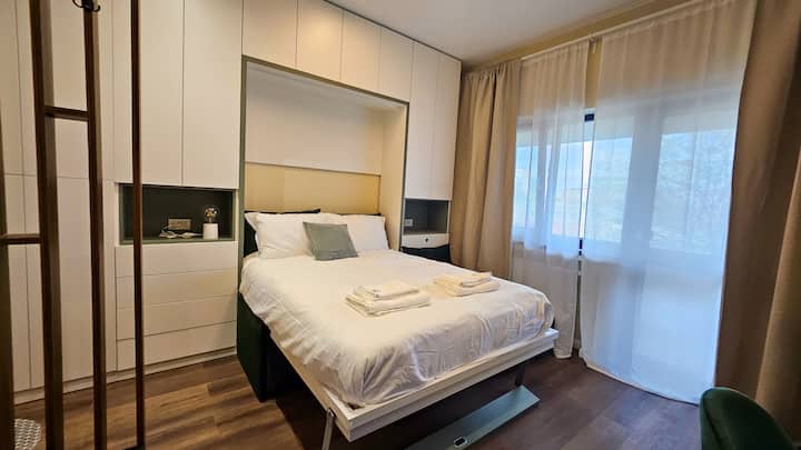 Little Bucharest Downtown Apartments For Groups - Bukarest