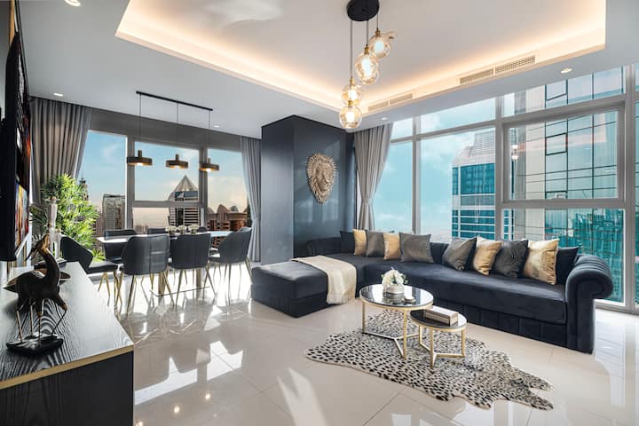 Famous Sky Pool 2br | Burj View 50 Fl - Dubai