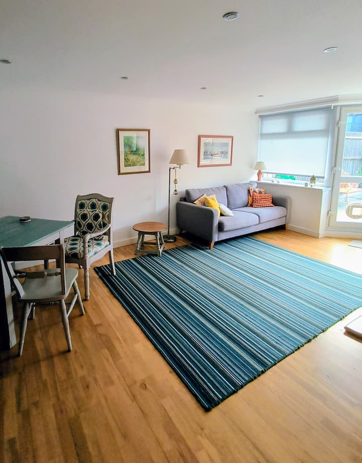 Spacious 2 Bed Flat With Private Garden - イギリス クロイドン