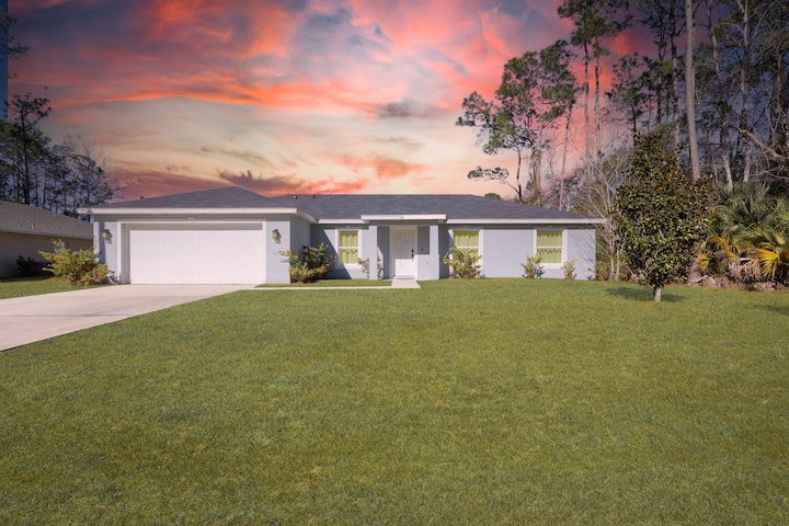 Coastal Green Retreat - Palm Coast, FL