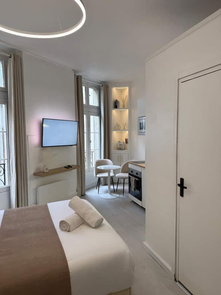 Studio Cosy Avec Lit Douillet - Centre De Nantes - Nantes