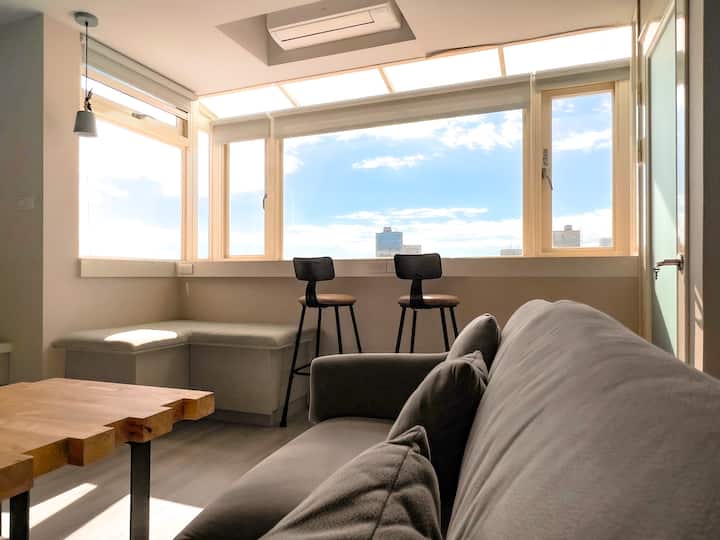 賴床日記(海景/東大門夜市/花蓮市區/日出/兩房一廳兩衛) - 花蓮縣