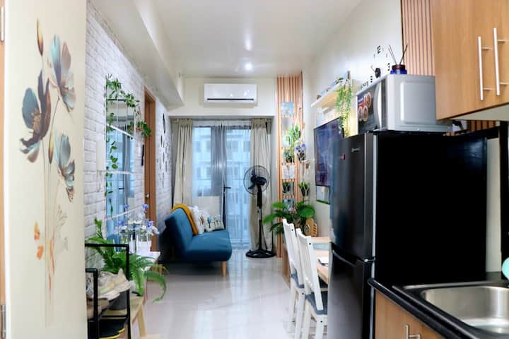 Bermejo's Shoreline Sanctuary At Shore 3 - Pasay