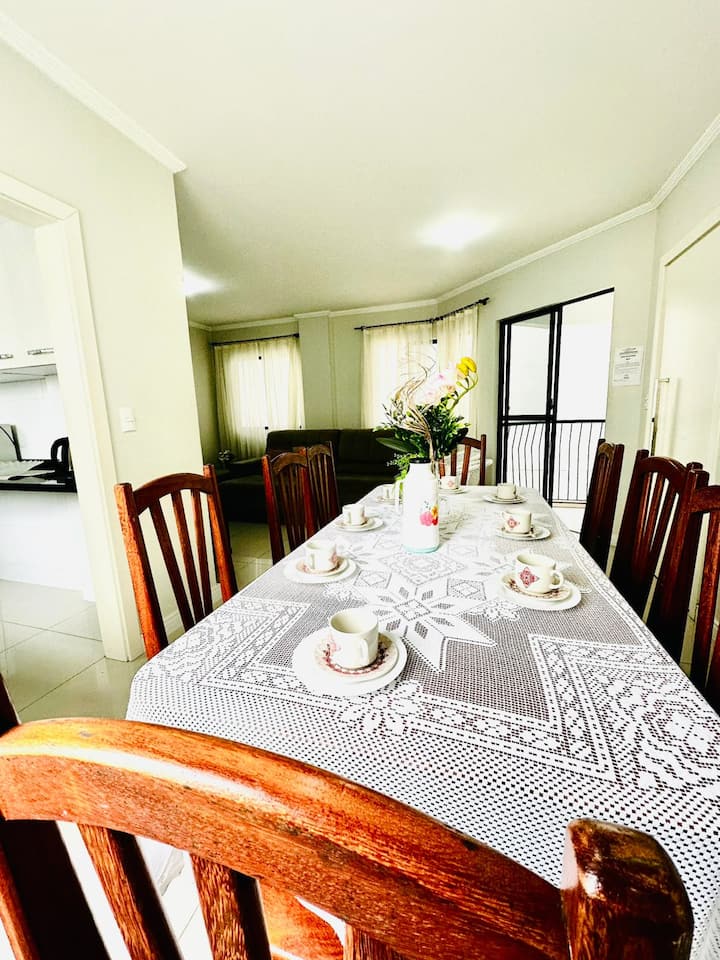 201 Res Joel 3dorm/ar Cond. 10 Pessoas/elevador - Balneário Camboriú