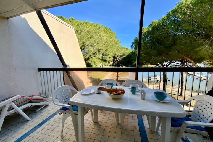 Le Petit Ponant- Studio Cosy Avec Vue Sur L'étang - La Grande-Motte