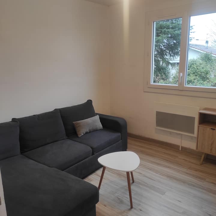 Dépendance Au Calme - Lescar