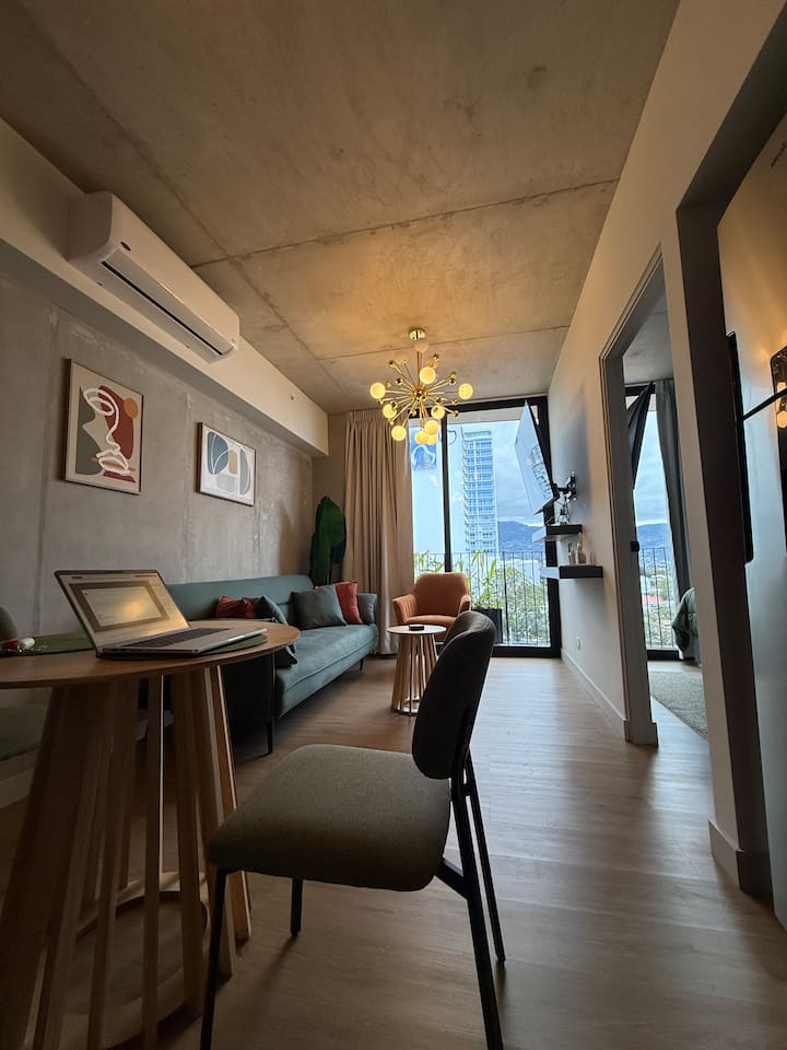 Babylon Gate - San José