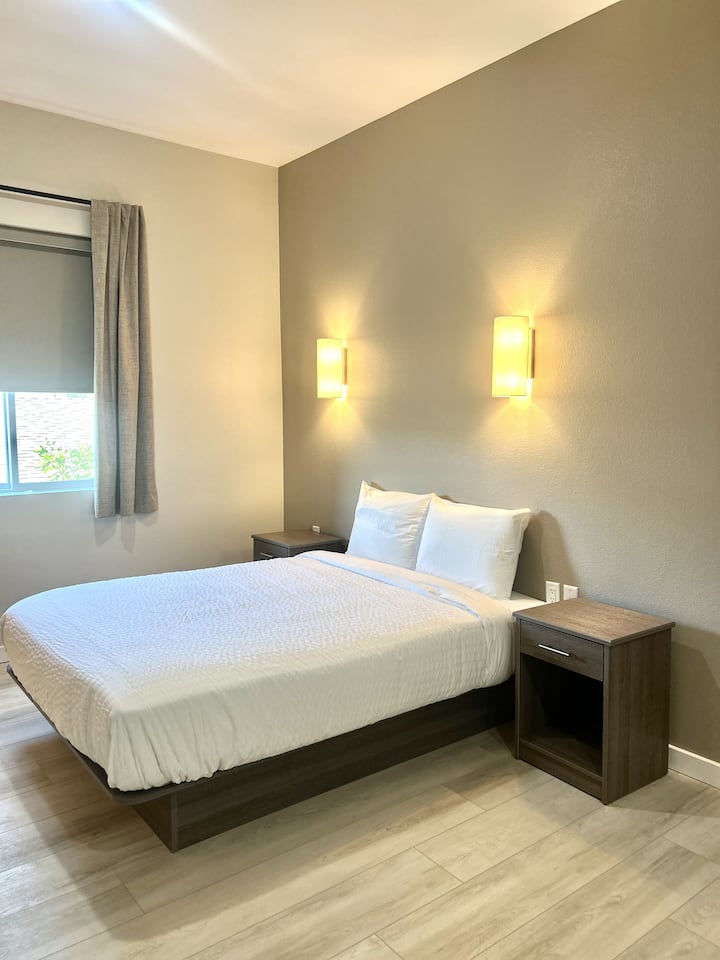 Studio Apartment In The Eastern Sierra - Big Pine, CA