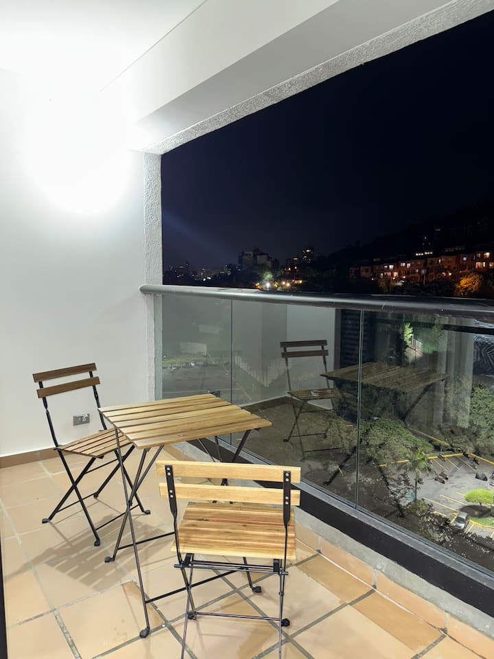 Grandioso Aptoestudio Wifi+tv+ac+norte - Cali