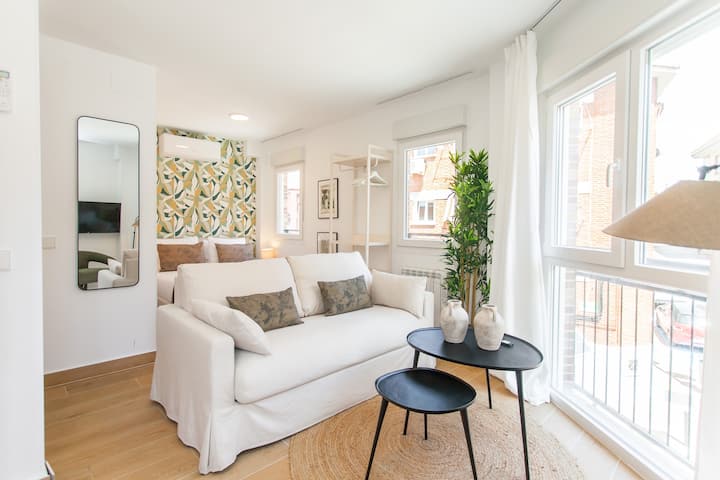 Beautiful And Bright Apartment + Private Parking - Pozuelo de Alarcón