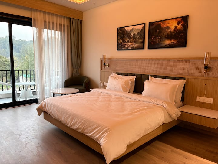 Deluxe Room In Riverside Resort Corbett Anandavana - Jim Corbett National Park