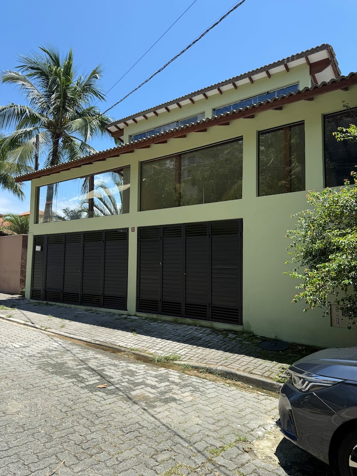 Chalé Familiar Conforto, Segurança E Fácil Acesso - Ilhabela