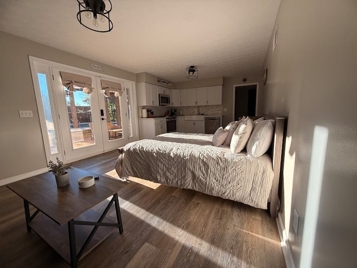 Green Island Hideaway–furnished Studio W/pool - Columbus, GA