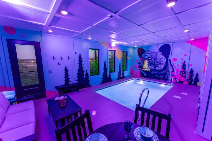 Luxe Lodge With Indoor Pool, Views, And Games - Sevierville, TN