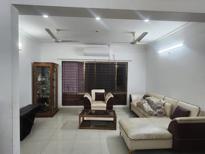 Modern Flat – Bashundhara R/a, Iub Nearby - Dhaka