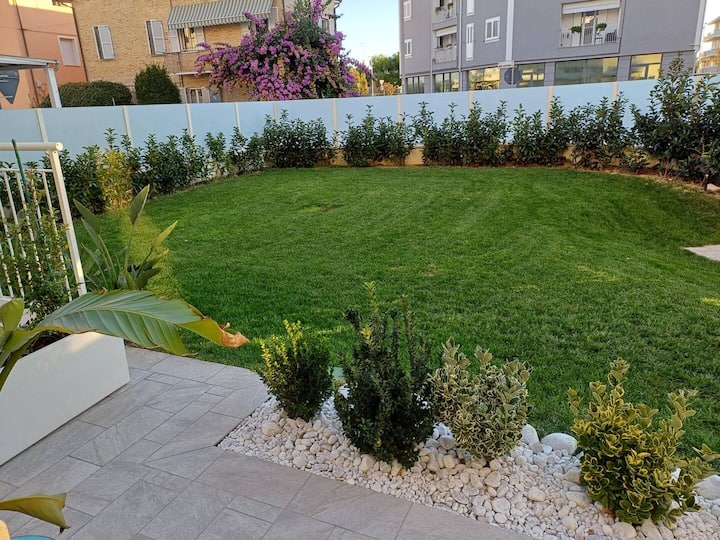 Il Giardino - Porto San Giorgio