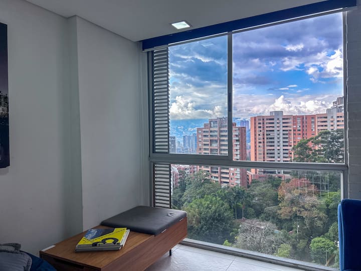 Vista Soñada- Poblado - 5 Min Cc Tesoro Y Provenza - Medellín
