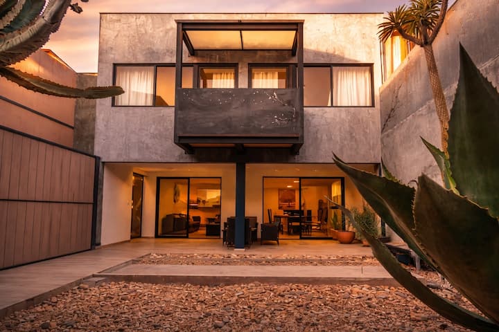 Hermosa Y Amplia Casa En Residencial/ Ac Y Parking - Oaxaca