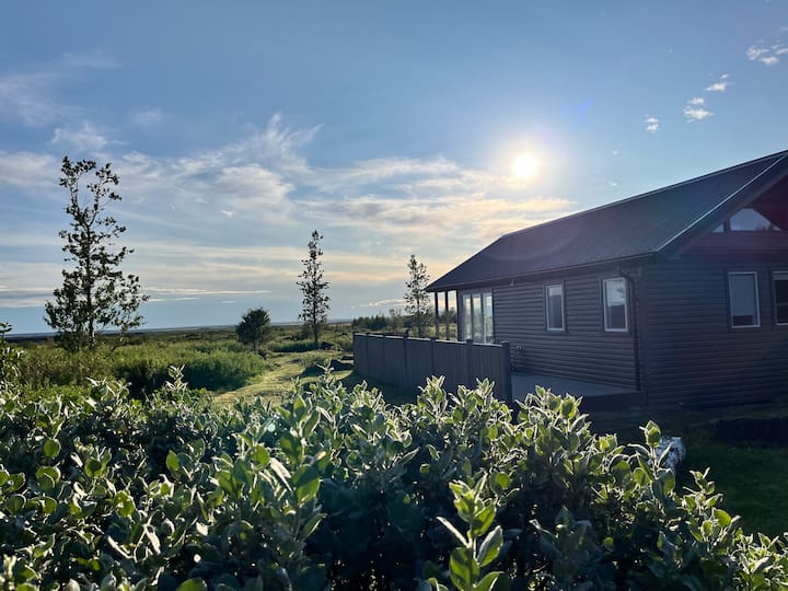 Cozy Family Cabin Near Hekla - Island