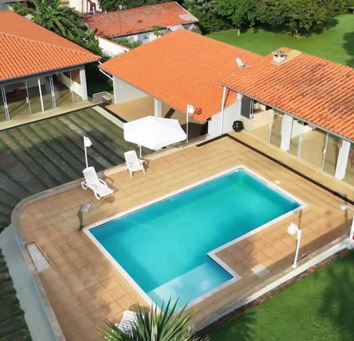 Chácara Com Piscina E Pomar Em Valinhos - Valinhos