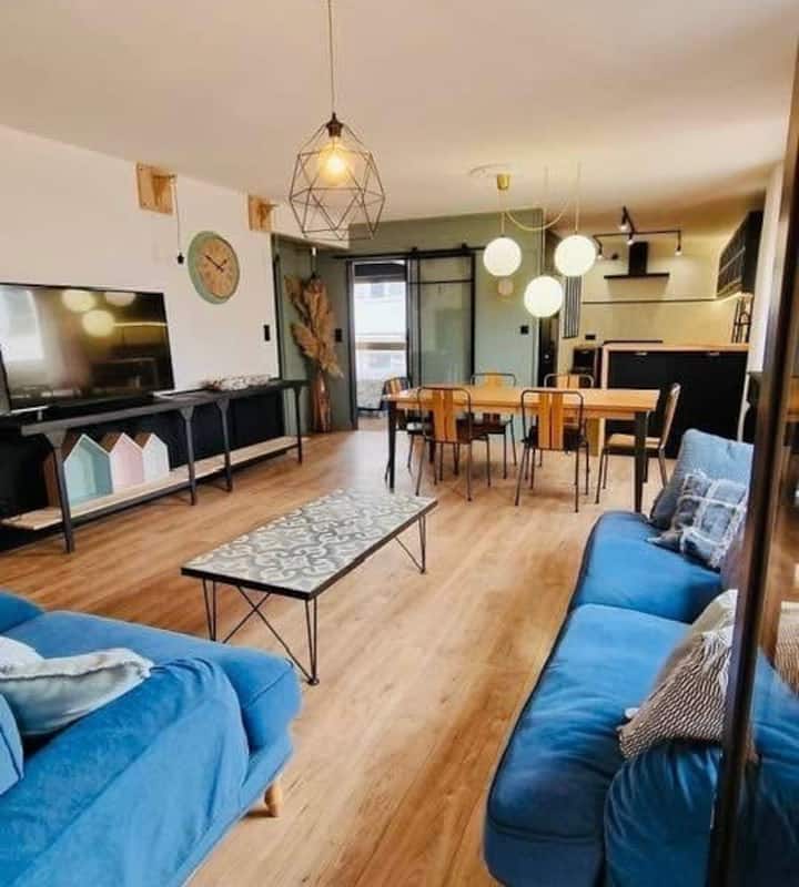 T2 70m2 Cosy Montbéliard Centre Terrasse Et Clim - Audincourt