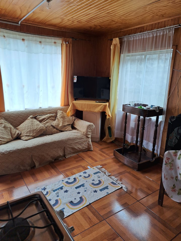 Arriendo Cabaña Dos Pisos Cerca Del Centro - Puerto Montt