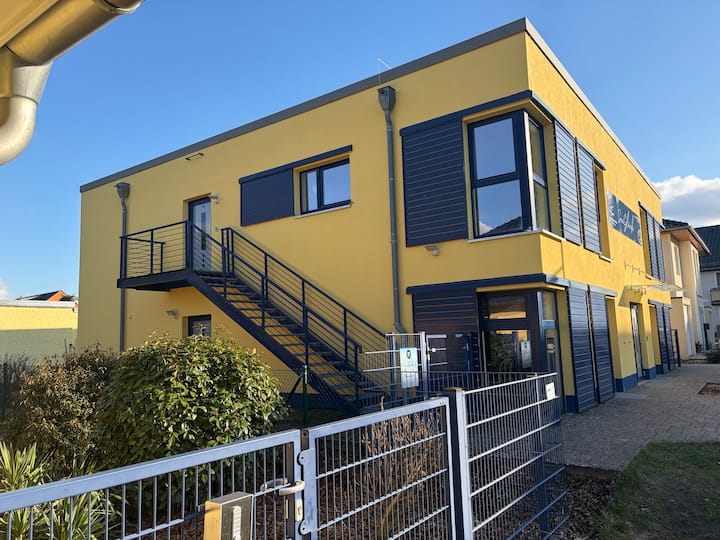 Ferienwohnung Muschelbude 
Og Links - Senftenberg