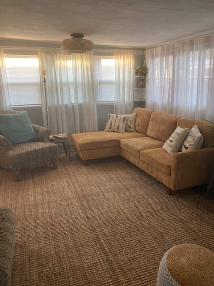 Lake Life Weer Here At Blackhawk - Indian Lake, OH