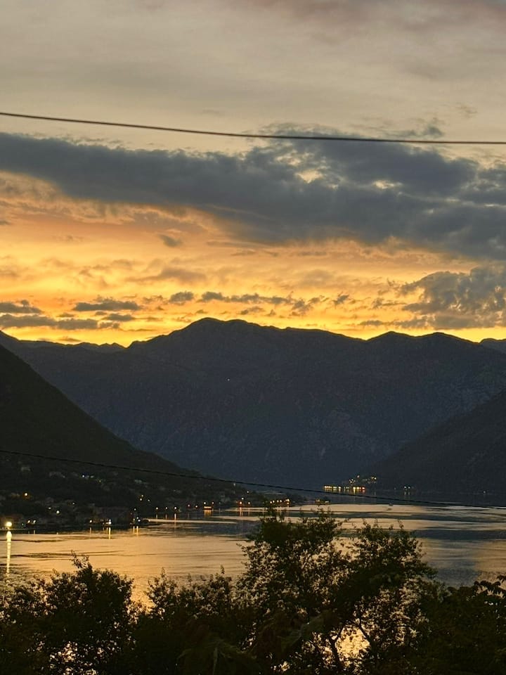 Happy Place Kotor – Sea View & Pool - Kotor