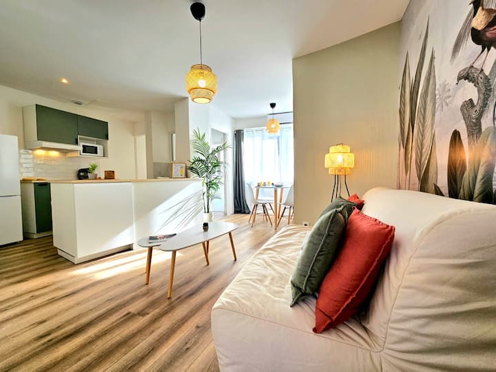 La Parenthèse Avec Clim- Proche Arène - Nîmes