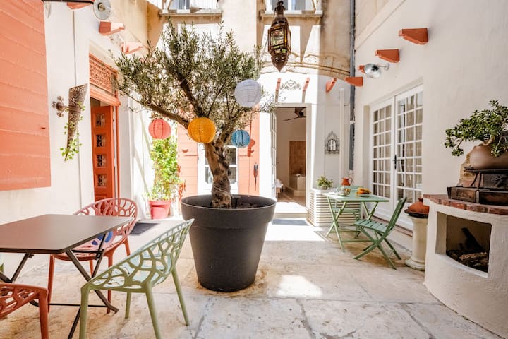 La Cour Secrète | 2 Suites Avec Balnéo Privée - Carpentras