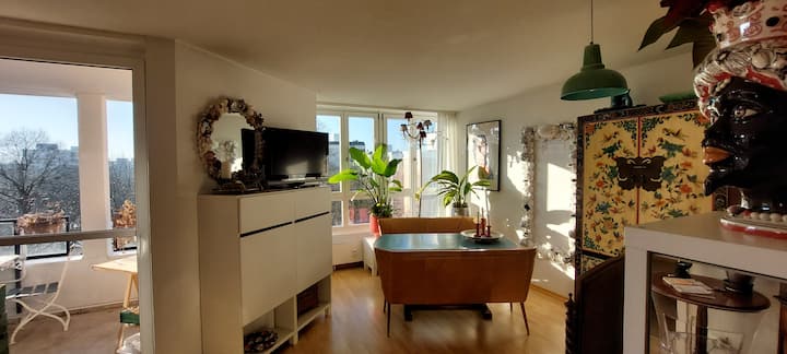 Overnight Stay In An Artist's Flat - Munich