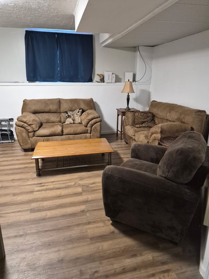 Private Suite In Our Northern Guest House - Thompson