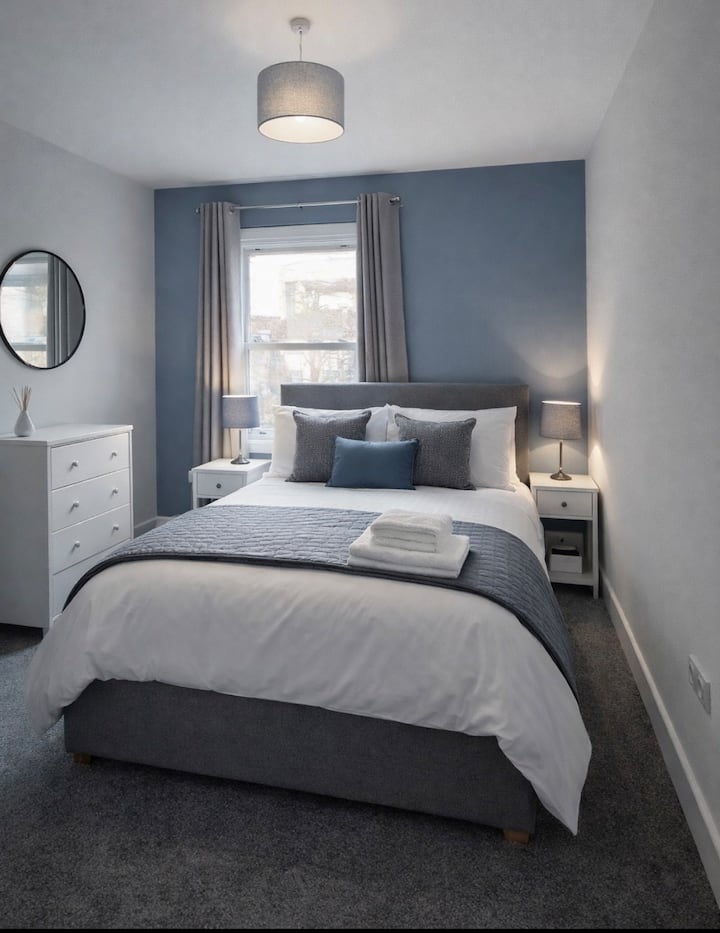3 Bdr | Sleeps 8 | Parking | Wifi | Self Check-in - Bedford