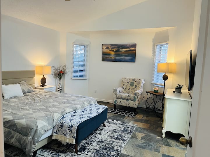 Downtown Sarasota Retreat • 4br • 5 Beds - Sarasota, FL