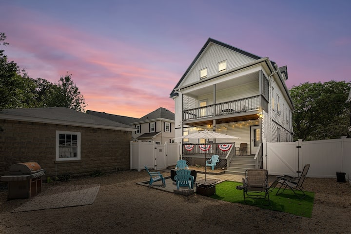 Historic 8br Salem Home | Walk Downtown | Yard - Middleton, MA