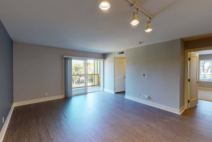Cozy 2 Bedroom Apartment In Sunny San Mateo - San Mateo, CA