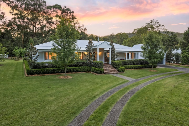 'Ksara' - 4-bedroom Garden Retreat Near Berry - 貝里